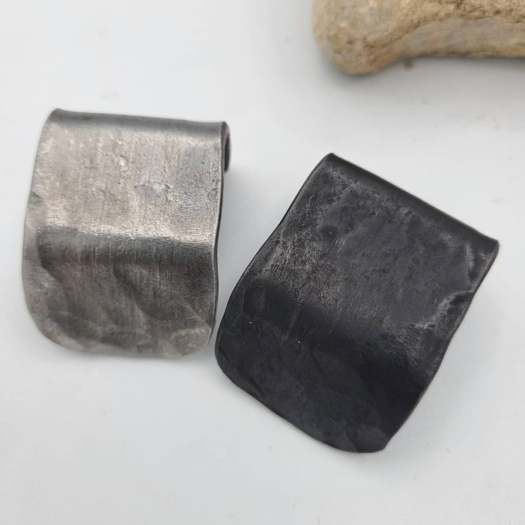 Iron Forged Finger Pull